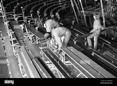 Circus Bassie And Adriaan Circus 25 03 1979 Whizgle Dutch News