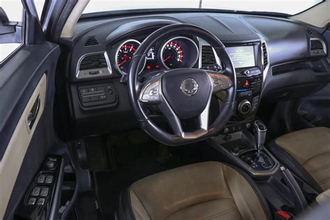 خرید و فروش سانگ یانگ تیوولی الیت مدل 2016 نقد و اقساط