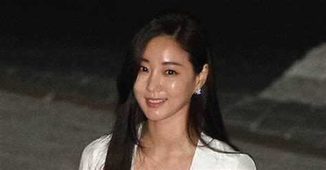 예쁜 누나 김사랑 7일간의 악몽 위급한 골절 수술 마치고 지켜보는 중