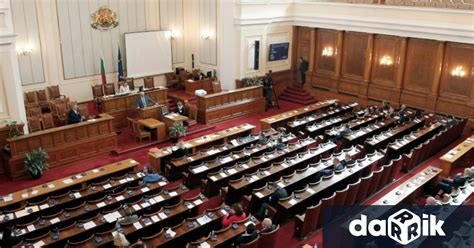 Колко мандата получава всяка партия? | Darik.bg