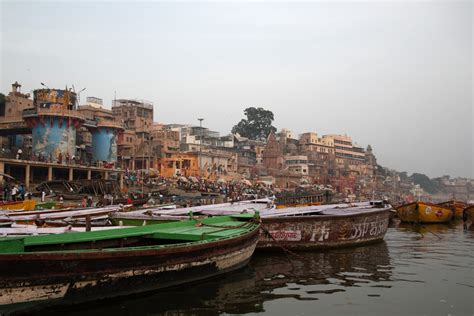 Varanasi India Qué hay al interior de la ciudad habitada más antigua