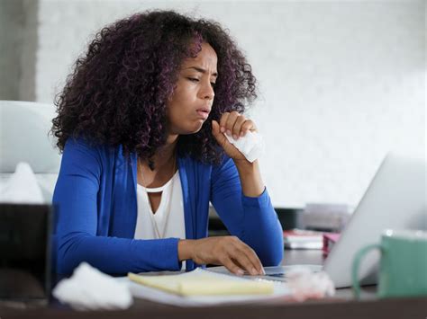 Rattling In Chest Cough And 9 More Symptoms Of Bronchitis To Know Self