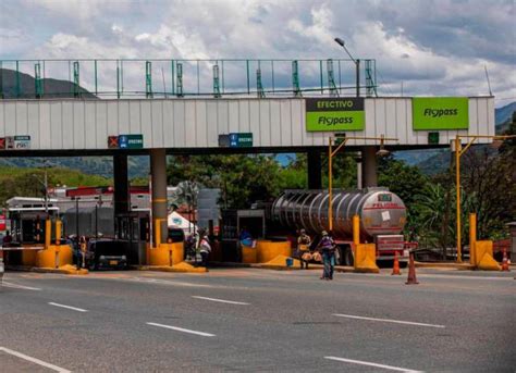 Otra Vez Protestaron En Barbosa Por Desmonte Del Peaje El Trapiche