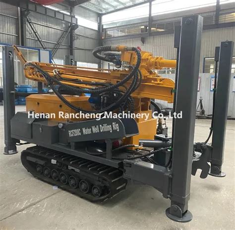 200m Mobile Crawler Equipment Hydraulic Portable Borehole Water
