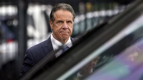 Judge Dismisses Groping Case Against Former NY Governor Cuomo Loop