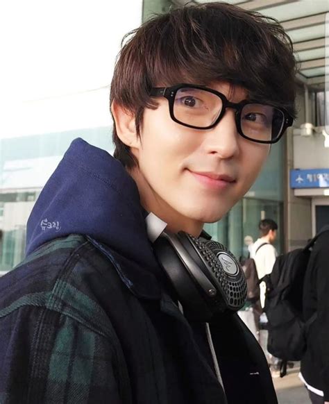 ปักพินโดย Ana María Sandoval Poveda ใน Lee Joon Gi