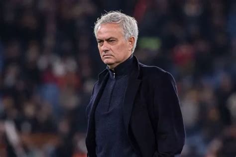 Chelsea Handed Jose Mourinho Temptation With Mauricio Pochettino Sack