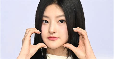 [md포토] 키스오브라이프 하늘 막내의 귀요미 볼하트