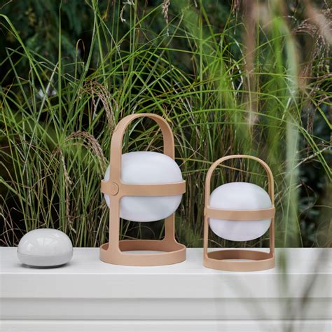 Soft Spot Solar Circular Lampa 185 Cm Wheat Från Rosendahl