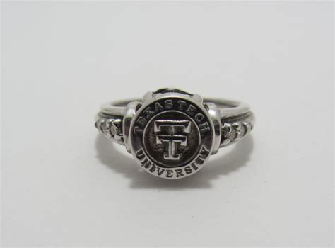 Pin By Varsity Jewelers On Texas Tech Rings Rings Class Ring Jewels