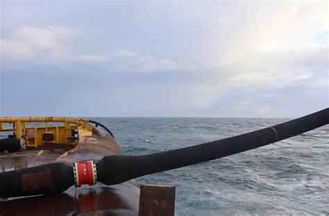 Fpsocalmsalm Floating Hose Applications Gall Thomson