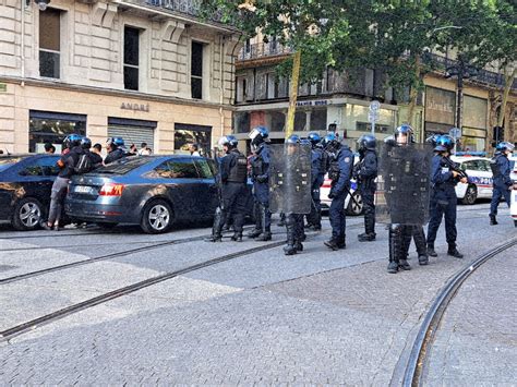 Mort Pendant Les émeutes à Marseille Une Marche Blanche Contre Les