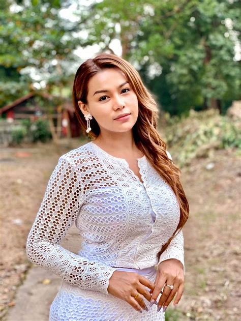 Shin Yoon Myat Beautiful Asian Girls Beautiful Arab Women Beautiful