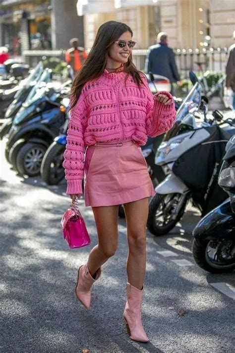 Осінні кольори Сім яскравих ідей гардероба для вересня 2022 року Новости Section Ukr Net