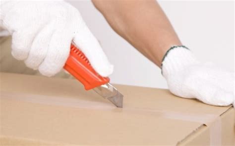 How Do You Use A Box Cutter Safely Hardware Store Lab
