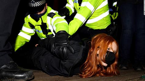 Sarah Everard Was Murdered By A Uk Police Officer Without Urgent
