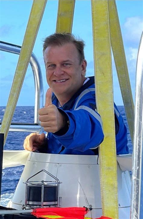 Los Cinco Tripulantes Del Submarino Titán Habrían Muerto De Forma