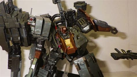 TINAMI モデル それは全てを焼き尽くす暴力