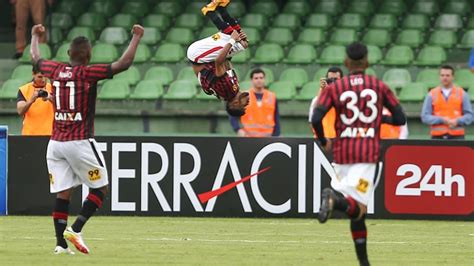 Campeão Atlético Pr Vence Coritiba Novamente E Conquista Título Do