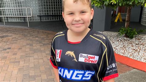 Harrison Helps Raise It For Redcliffe Hospital