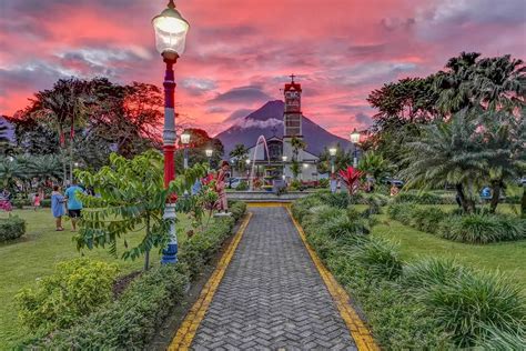 Requisitos para viajar a Costa Rica desde Perú 2025