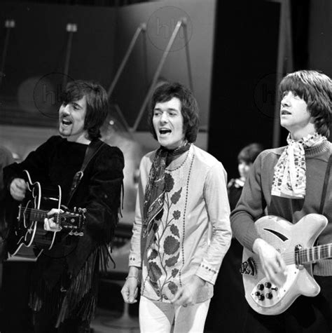 With Graham Nash The Hollies Photo 40794395 Fanpop