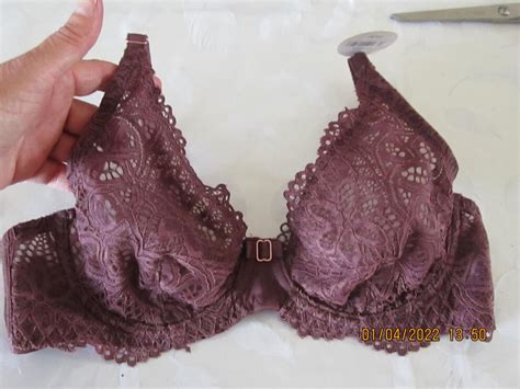 Soutien Gorge Tous Neuf Taille B Euros Petite Annonce Corsept