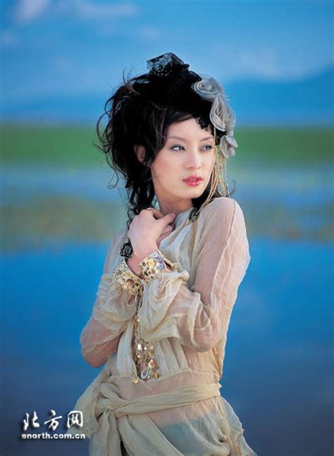 孙俪花儿一样地绽开