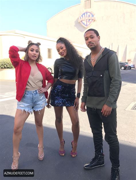 Pepi Sonuga Feet Aznudefeet