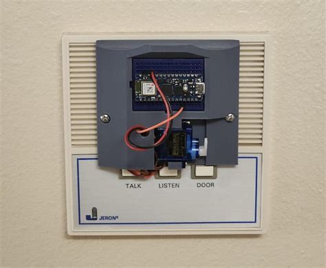 This Simple Intercom Device Unlocks An Apartment Building Front Door