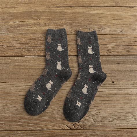 Cute Cat Socks Lovely Colour Dot Socks Wool Crew Socks Soft Warm Winter Women Socks Casual