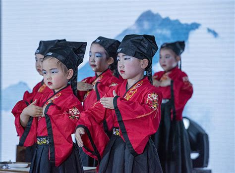 淄博市举办齐文化“对话”新时代文明实践“读书开蒙礼”活动方式载体