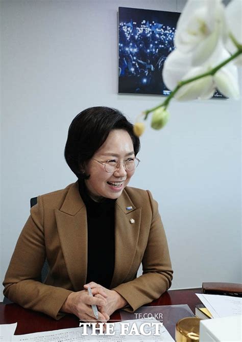정치 인사들의 인터뷰 인터뷰 백선희 `모든 정치 활동 종착점은 국민` Zum 뉴스