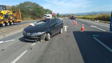Motorista Morre Em Acidente Na Rodovia Do Contorno Na Serra A Gazeta