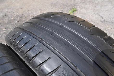 SET 2 Anvelope 235/55 R17 DUNLOP SPORT MAXX RT 99V de vanzare #5219995
