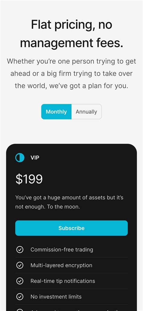 Showcase Example Pocket Tailwind CSS