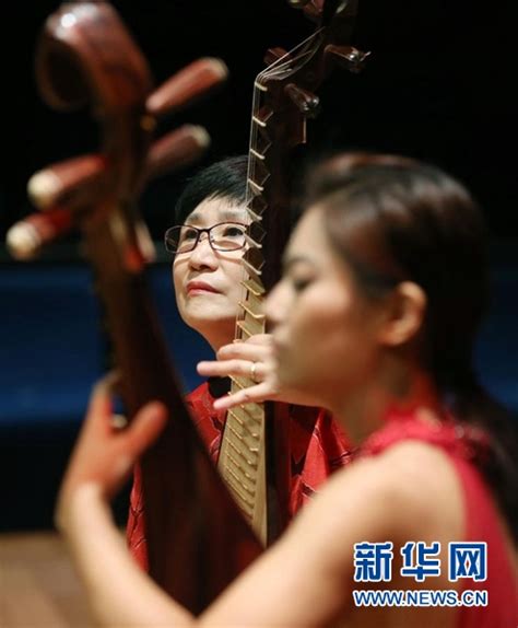 “吴玉霞琵琶雅集”探索民乐传承传播的再创新国学网 国学经典 国学大师 国学常识 中国传统文化网 汉学研究