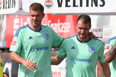 Fc Schalke 04 Reis Spricht Die Traurige Wahrheit Aus S04 Droht