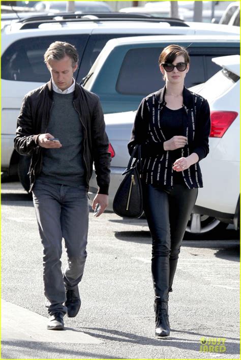 Anne Hathaway Spreads Word On No Smoking In Many Different Languages