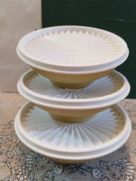 Tupperware Casserole 3 Furniture And Home Living Kitchenware And Tableware Other Kitchenware