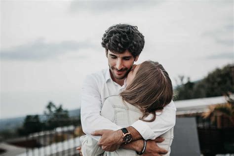 How To Go Through Different Stages Of Relationships And Keep The Peace