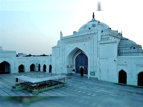 Badaun Jama Masjid Claims To Have A Temple Neelkanth Mahadev Mandir