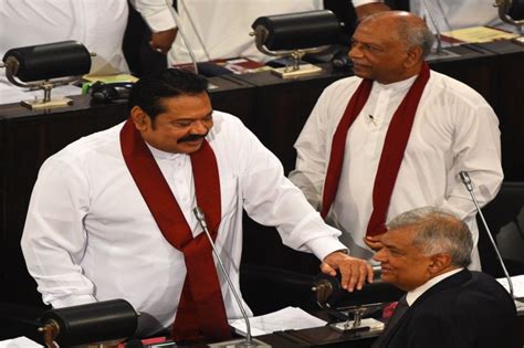 ශ්‍රී ලංකාව තුළ ඉතාම බරපතළ මූල්‍ය අර්බුදයක් දිනේෂ් Lanka Truth