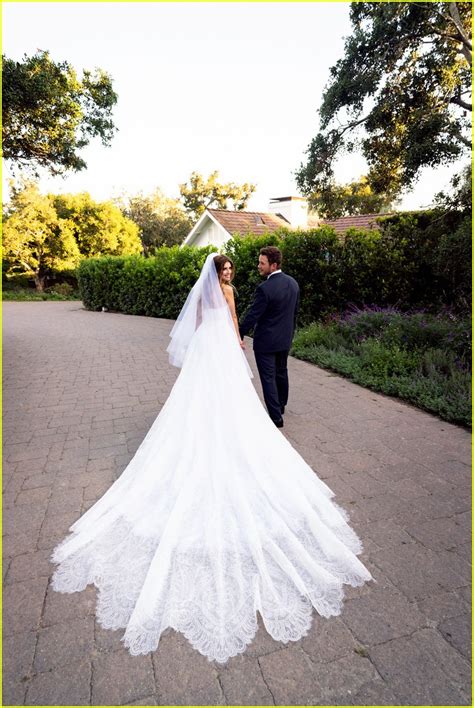 Chris Pratt And Katherine Schwarzenegger Share More Wedding Photos