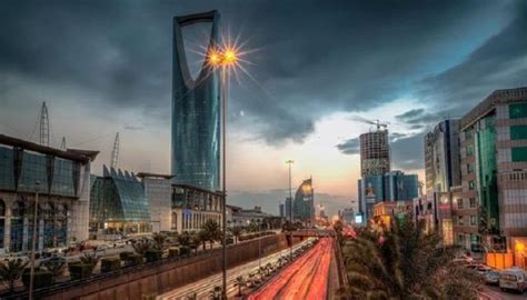 مجلس الشؤون الاقتصادية السعودي يناقش التقرير ربع السنوي لرؤية 2030
