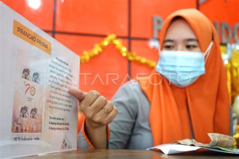 Sosialisasi Prangko Prisma Antara Foto