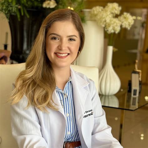 Dr Sinead Marais Aesthetic Doctor Skin Renewal