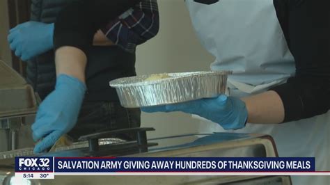 Chicago Salvation Army Provides Hundreds With Thanksgiving Meals To Go