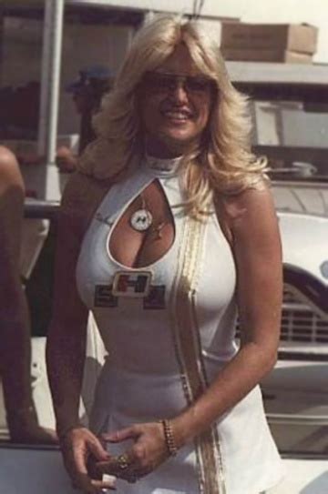 Linda Vaughn Boobpedia Encyclopedia Of Big Boobs