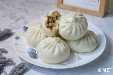 萝卜丝包子，鲜嫩多汁还美味，孩子一次就能吃个五六个，太香了膳食养生频道东方养生